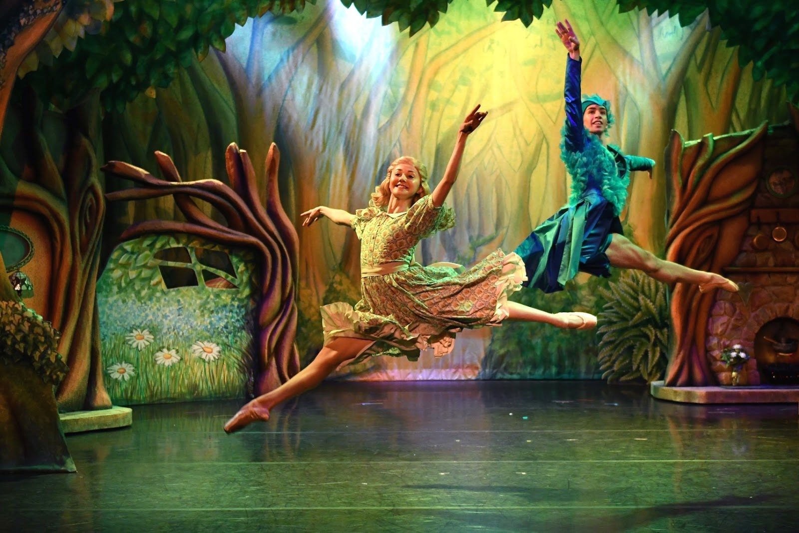 The North East Theatre Guide: Preview: Goldilocks and the Three Bears ...