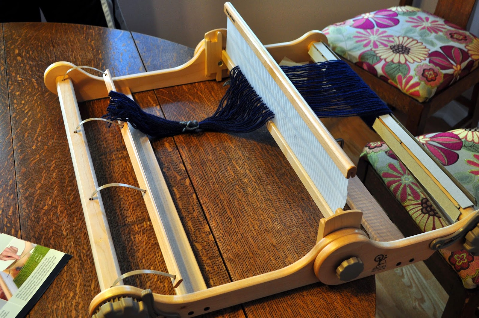 Mereknits: My New Loom