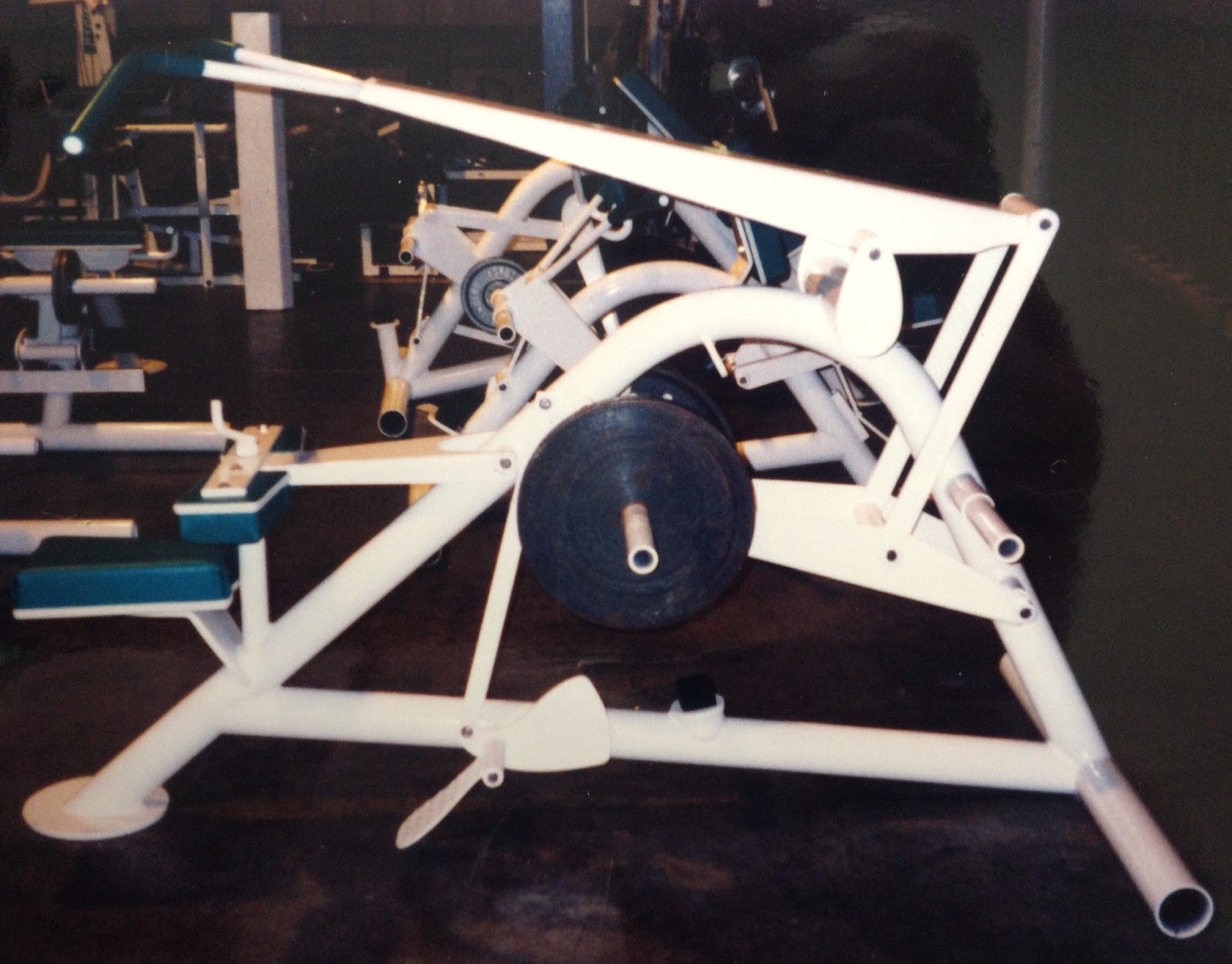 LAMB Bodybuilding Machines: Lamb Bodybuilding Machines - Description of ...