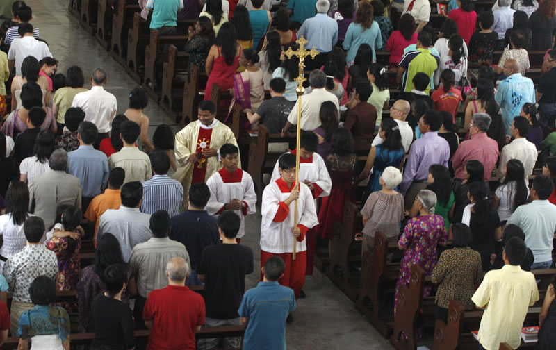 SOLYMONE BLOG: MALAYSIAN CHRISTIANS ARE IN DELIMMA OVER STAMPED BIBLES