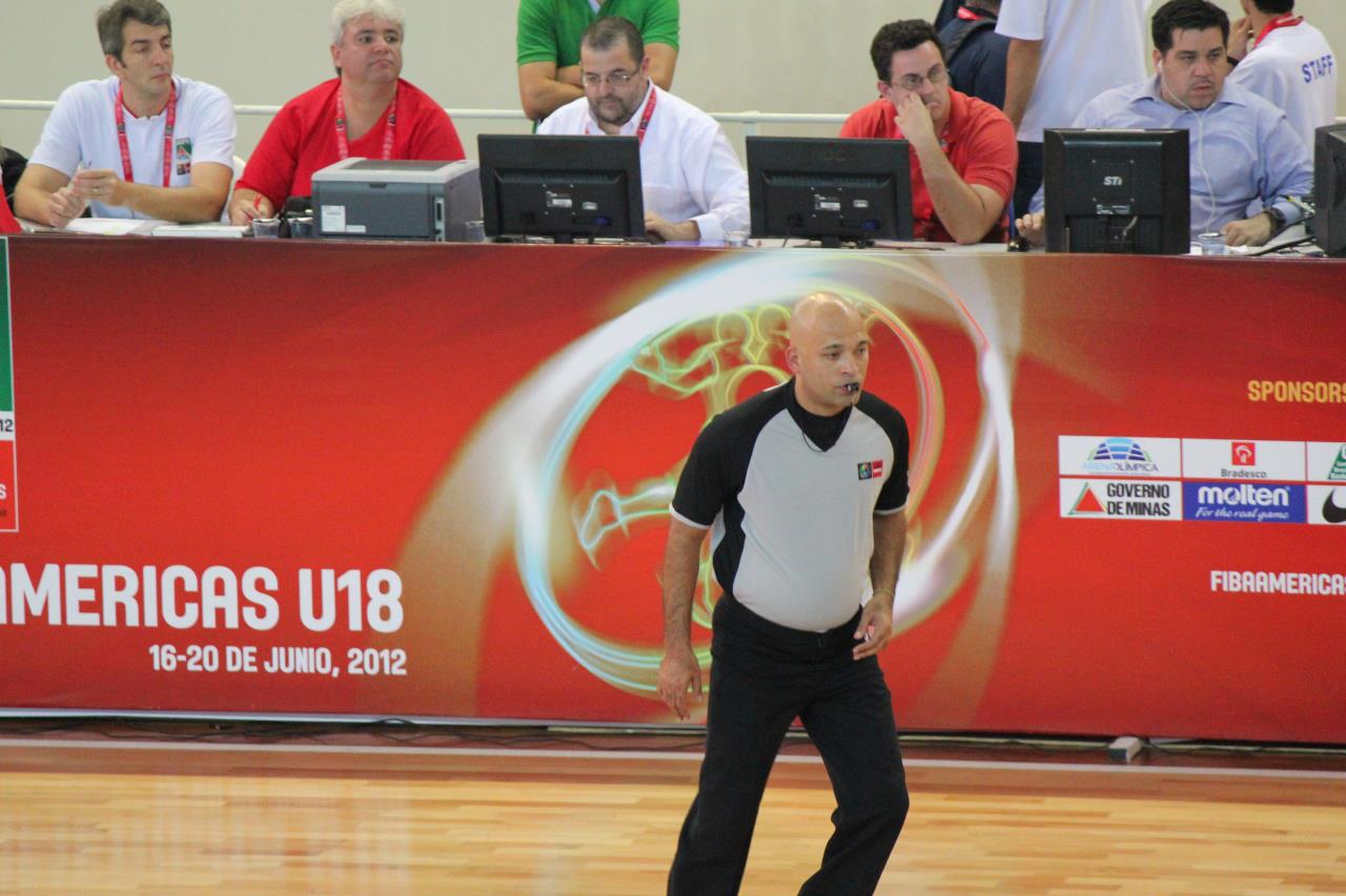 Daniel Delgado: nuestro baloncesto requiere más árbitros ~ Se Habla Basket