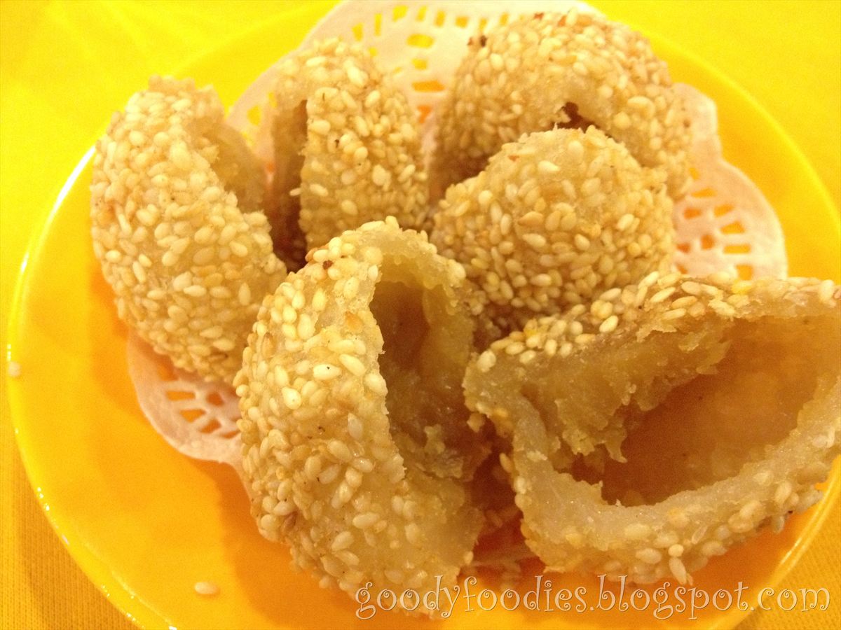 GoodyFoodies: Chinese Dim Sum @ Hong Kee Restaurant, Taman Connaught ...