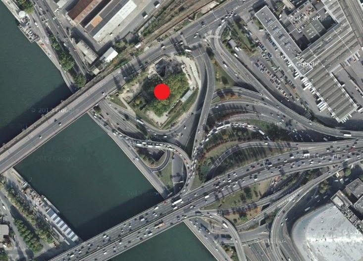 The last bastion standing ~ Invisible Paris