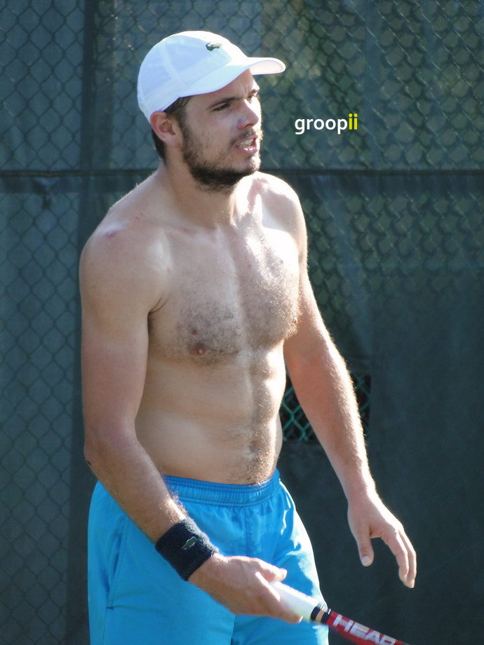 Shirtless Men Stanislas Wawrinka Shirtless At Cincinnati Open 2010
