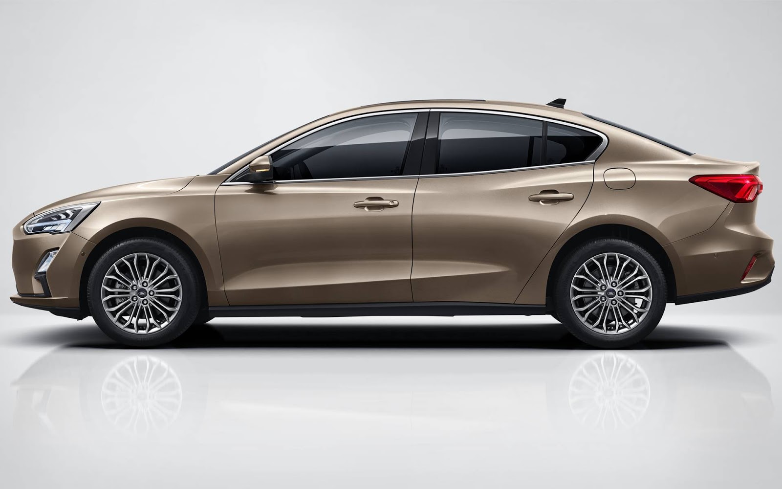 Novo Ford Focus Sedan 2019: fotos e especificações oficiais