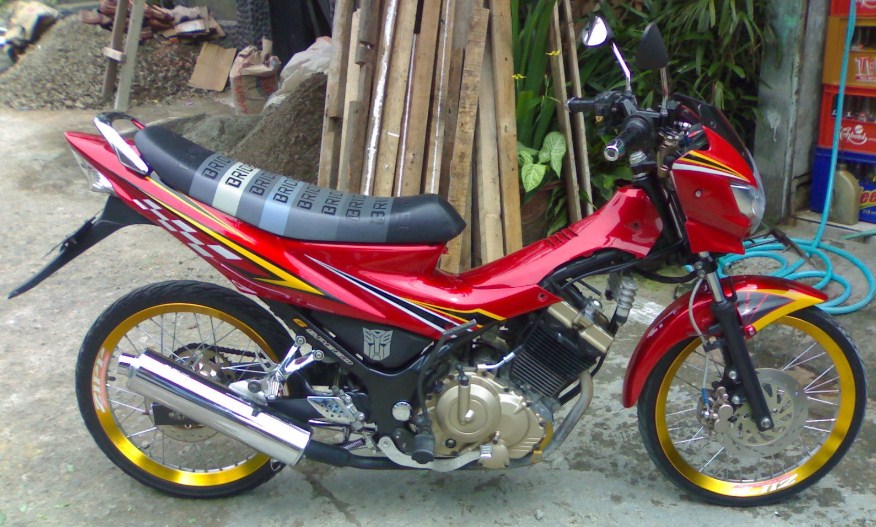 Modifikasi Motor Satria FU