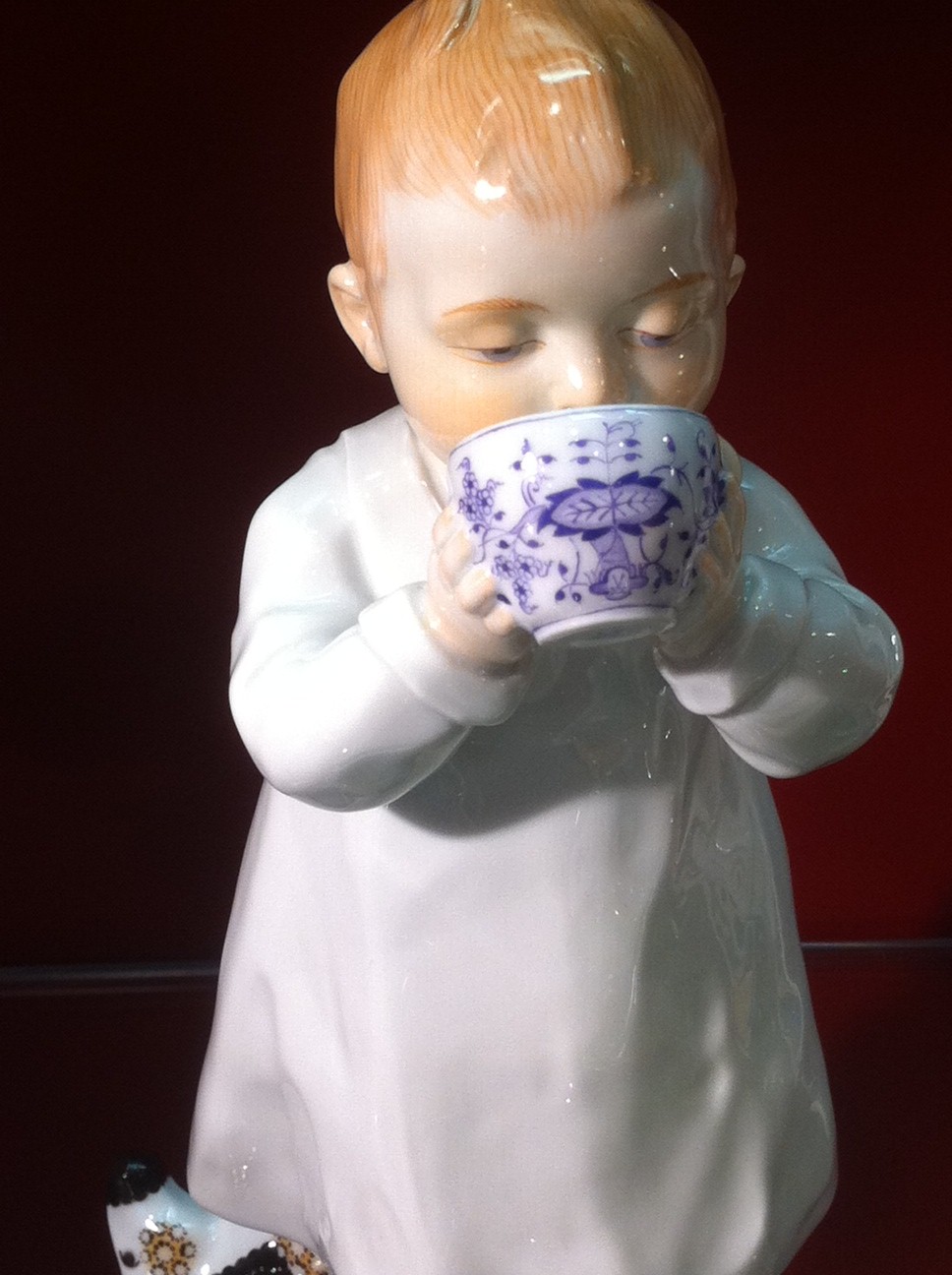 Miss Tea Delight 茶悅人生: The little boy and his onion-patterend tea cup