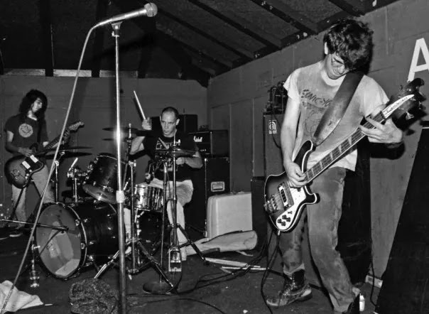 Valvulado: Dinosaur Jr - Rock (USA)