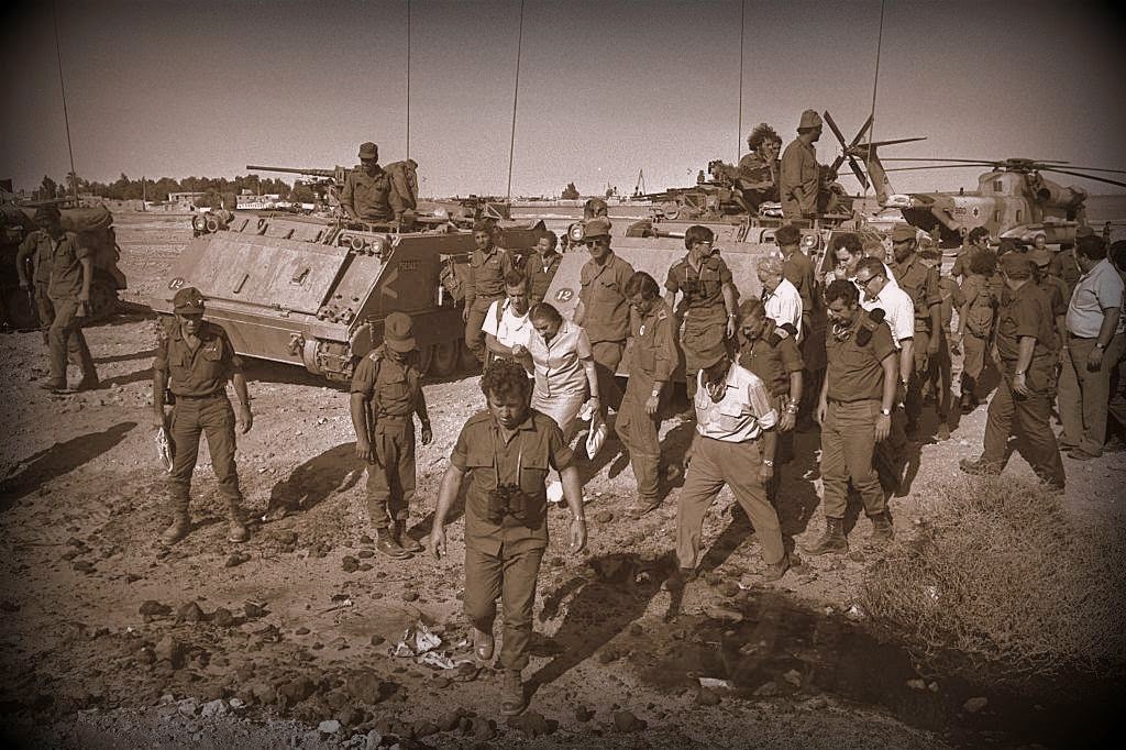 ΙΣΤΟΡΙΑ ΕΛΛΗΝΙΚΗ ΚΑΙ ΠΑΓΚΟΣΜΙΑ : ΠΟΛΕΜΟΣ ΤΟΥ ΓΙΟΜ - ΚΙΠΟΥΡ (6 - 26 ...