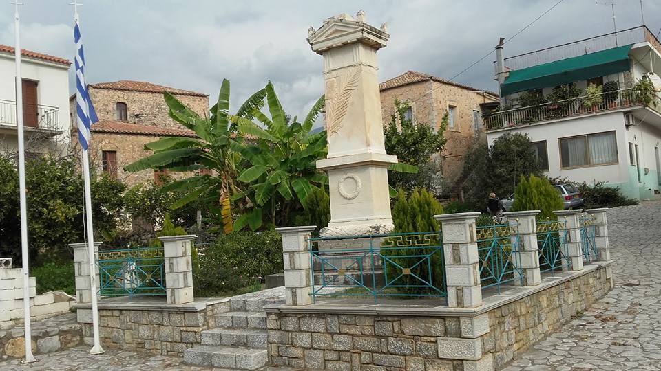 ΟΙ ΜΑΝΙΑΤΕΣ ΕΙΝΑΙ ΠΑΝΤΟΥ : ΚΑΡΔΑΜΥΛΗ