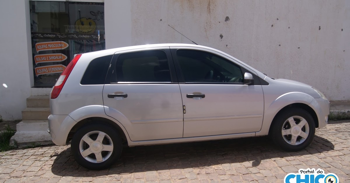 Vendo Ford Fiesta 2004, completo, excelente estado de conservação ...