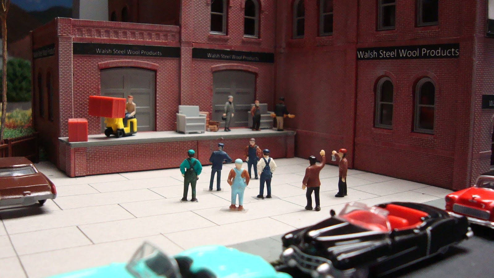 New York Central Train Layout: Walsh Steel Wool Products