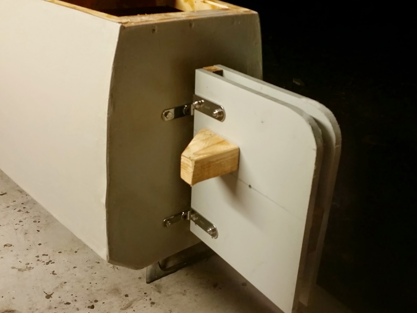 Slingshot16: Rudder installation