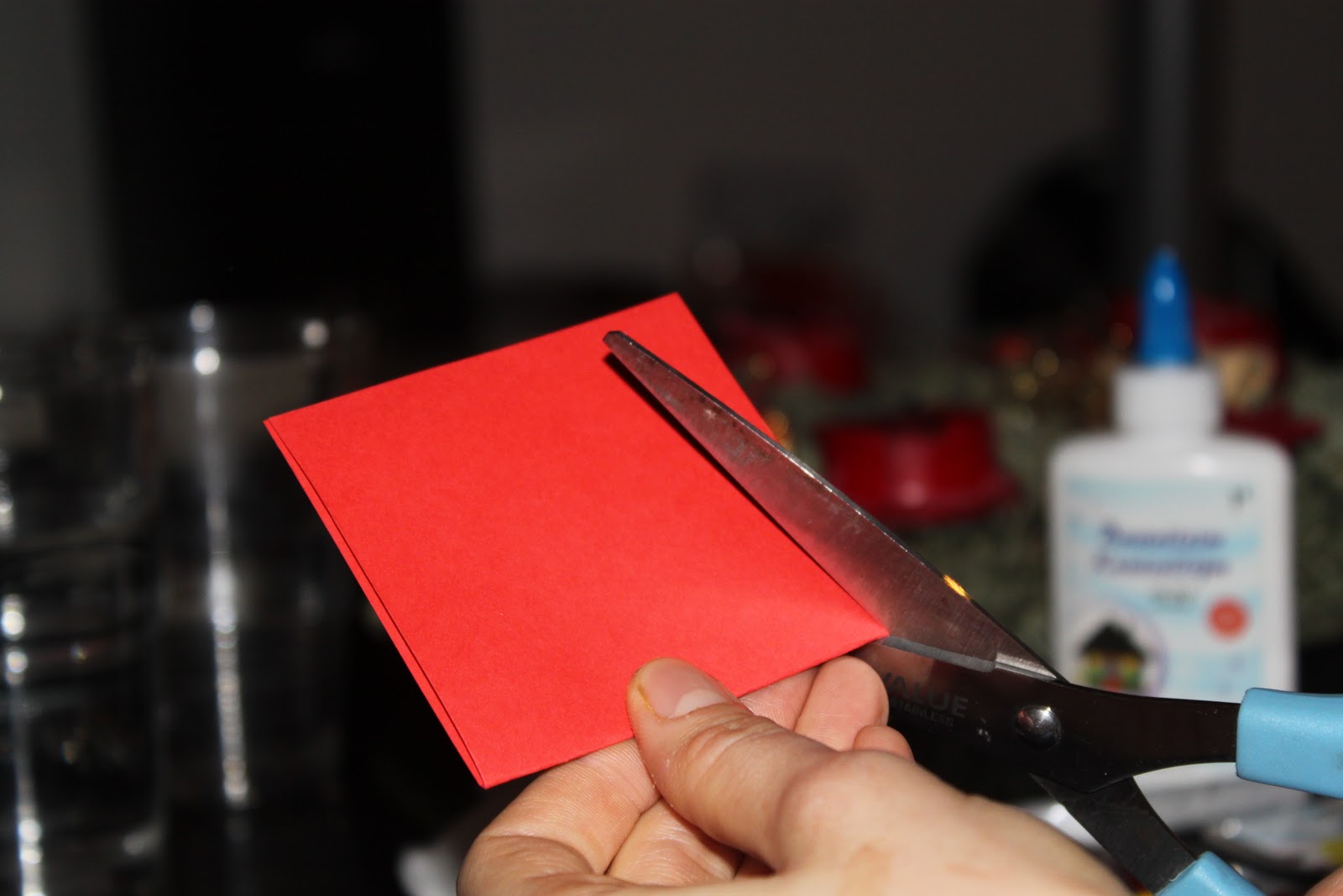 Tales of a Garlic and Onion Lover: Craft: Santa and Rudolph Spoons