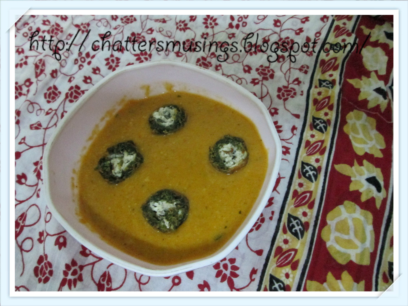 Shaam savera -- palak paneer kofta in tomato gravy ~ Homely Food