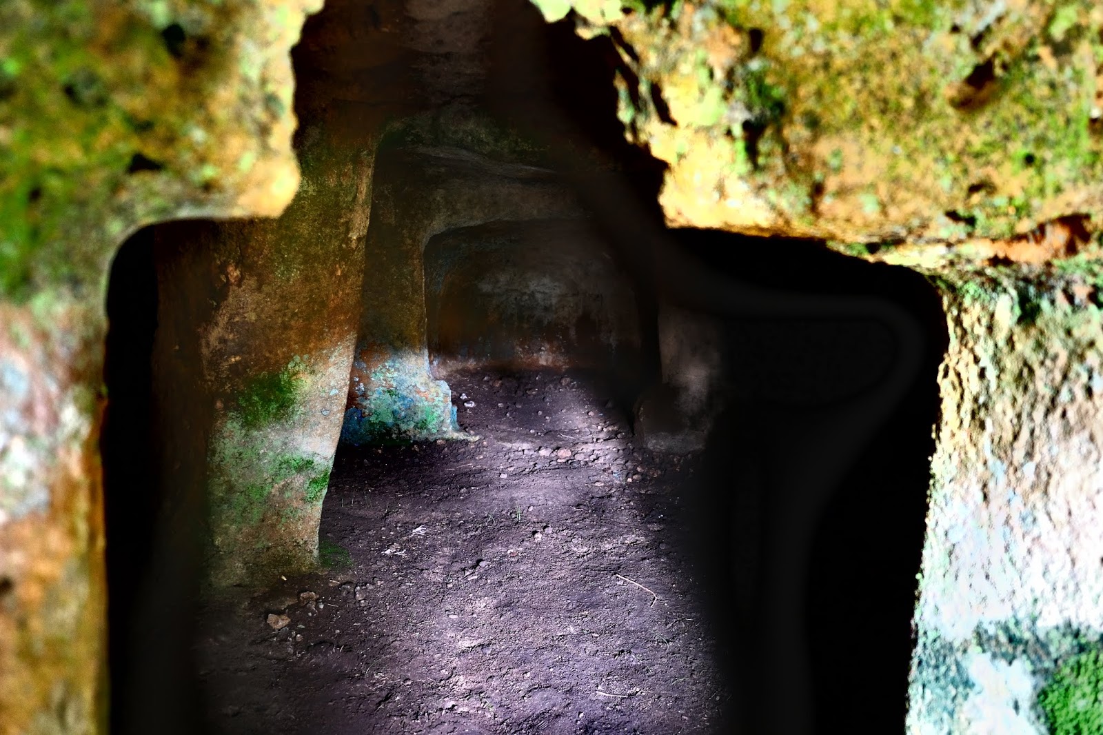 antblog: Alghero, la necropoli di Anghelu Ruju, il complesso nuragico ...