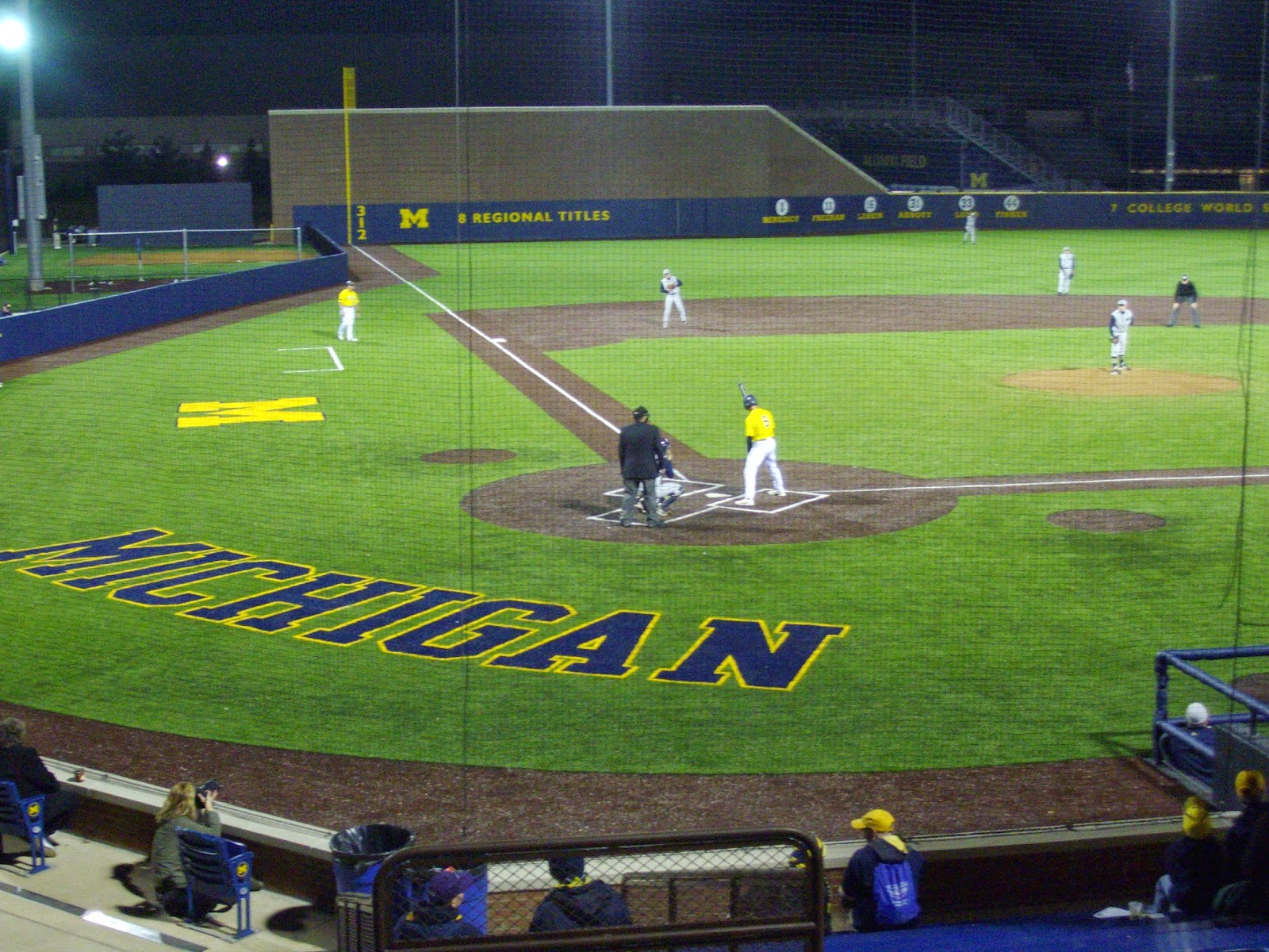 Syracuse University Otto The Orange: University Of Michigan Baseball