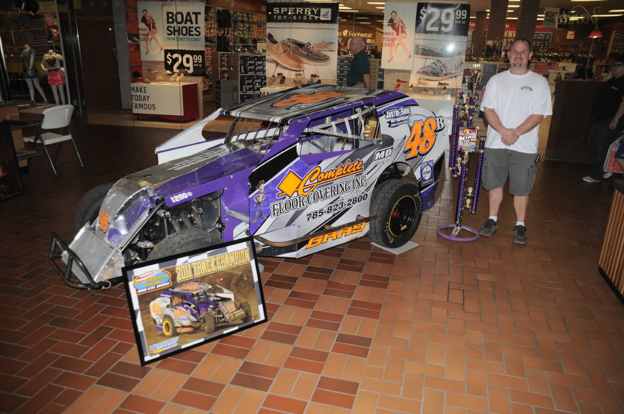 Racepix Sports Shorts: Midwest Dirt Race Car Show @ Central Mall 3-10-12