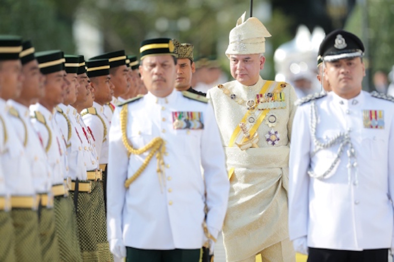 Peranan 9 Raja-raja Melayu Di Dalam Angkatan Tentera Malaysia | Oh!CM