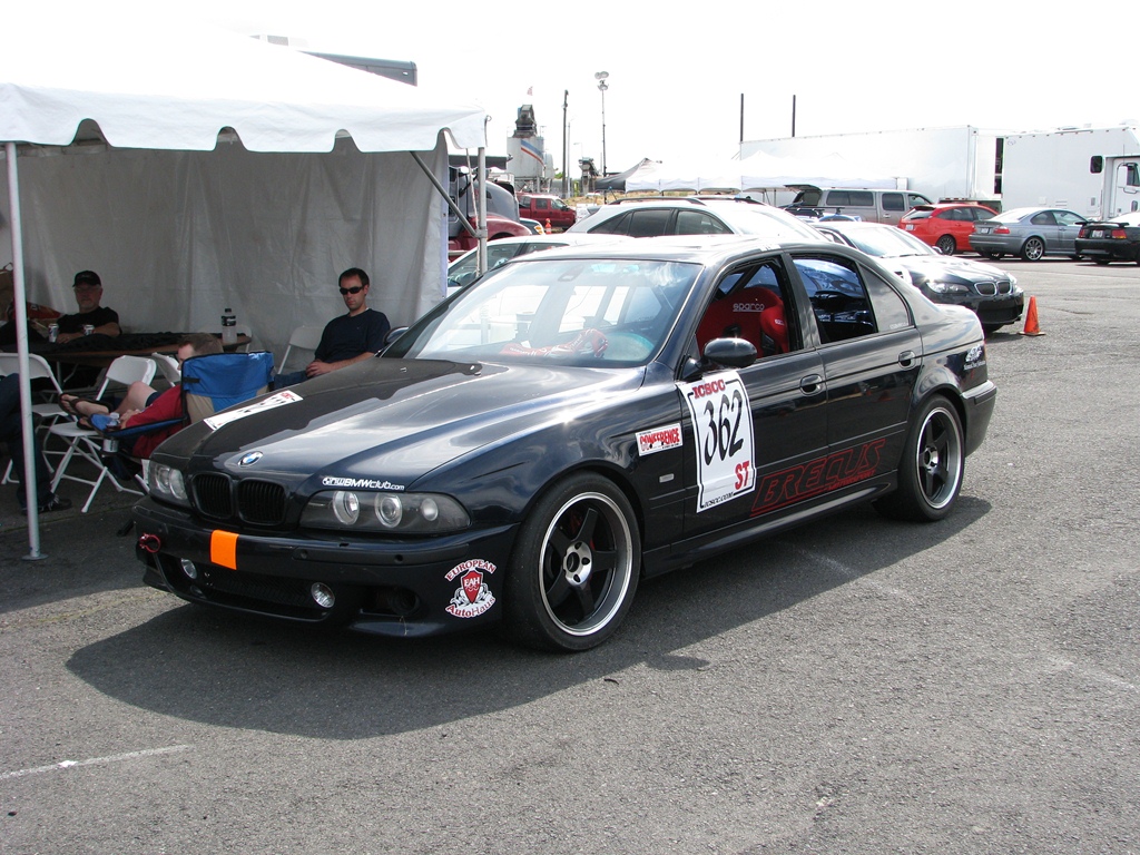 BMW M5: E39 M5 Race Car