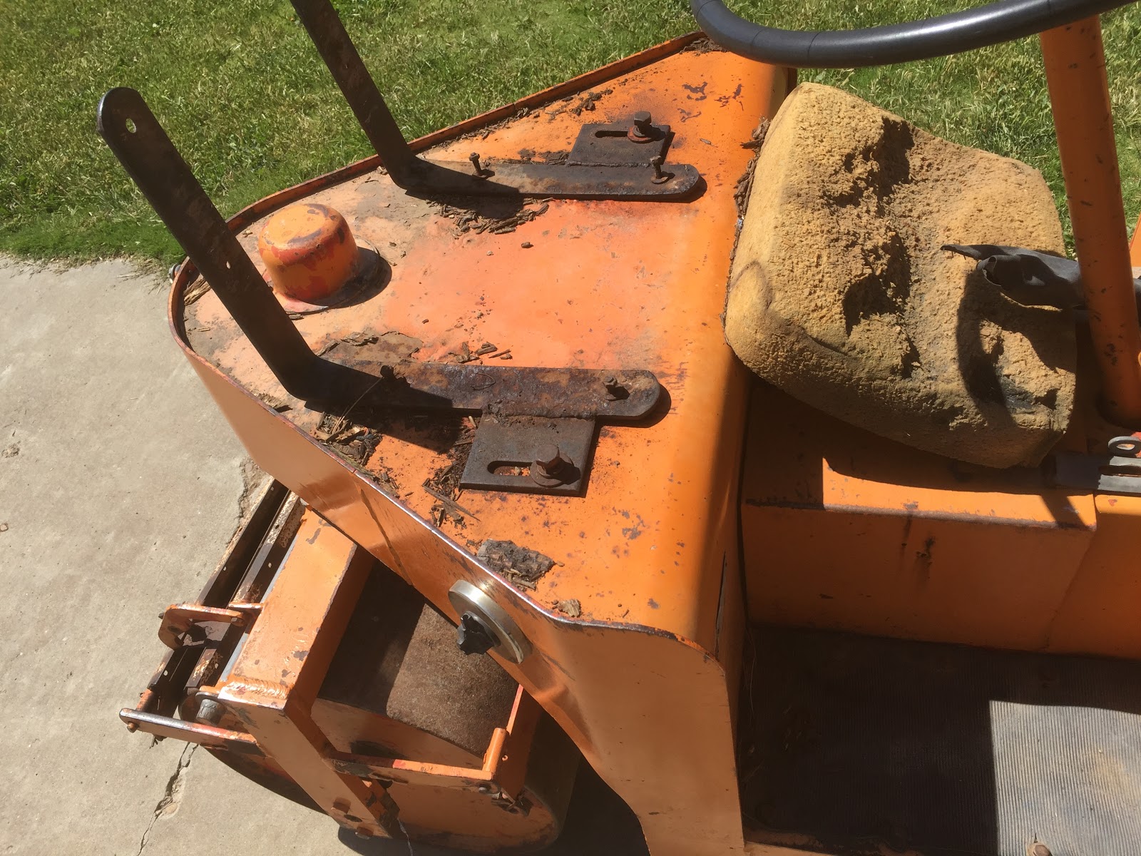 Essick VR30RE Vibratory Roller