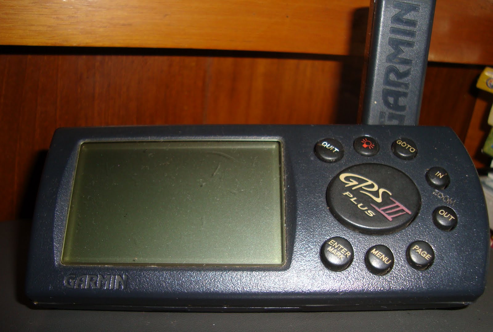 RADIO SELLER: GPS III Plus by Garmin US $ 50.oo ( Sold out )