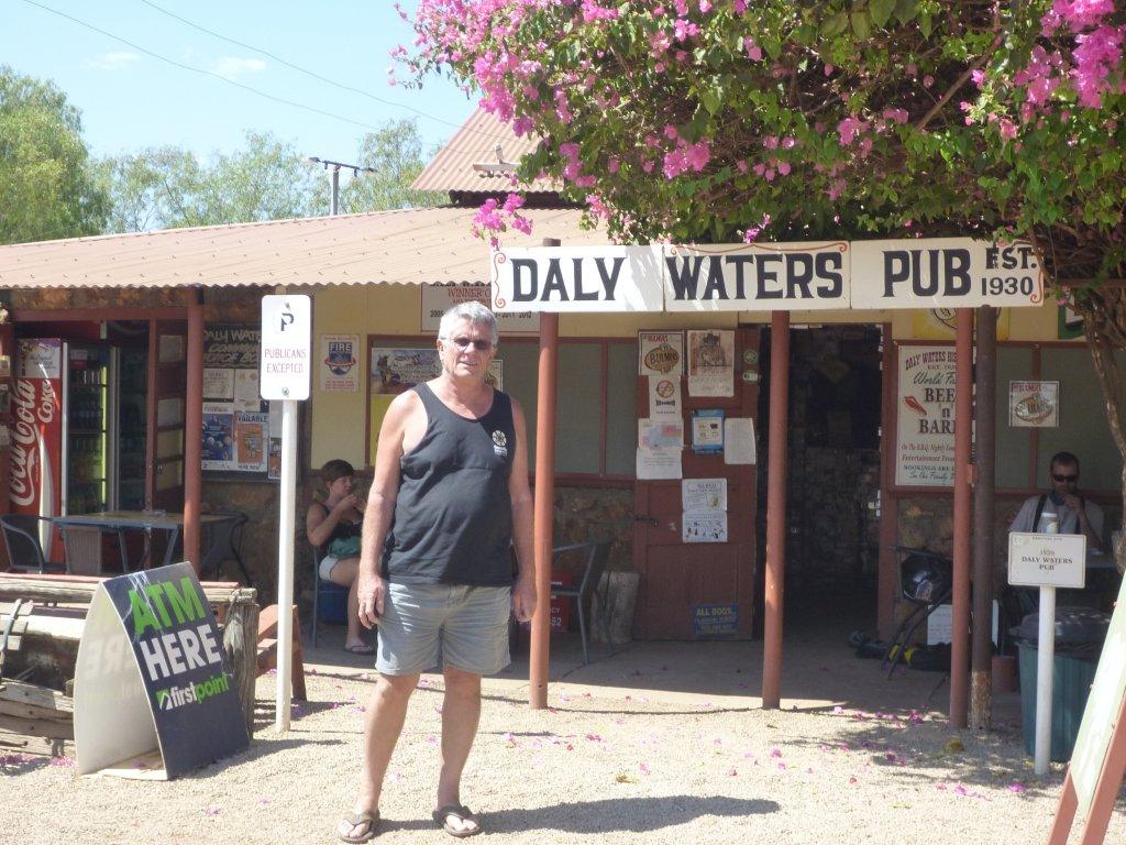 Just Keep on travelling: Daly Water Pub, Northern Territory