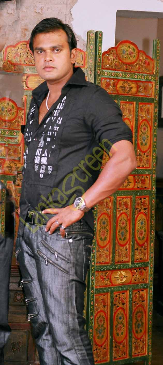 Sri Lanka fashion blog: Sri Lankan popular Actor Suraj Mapa photo