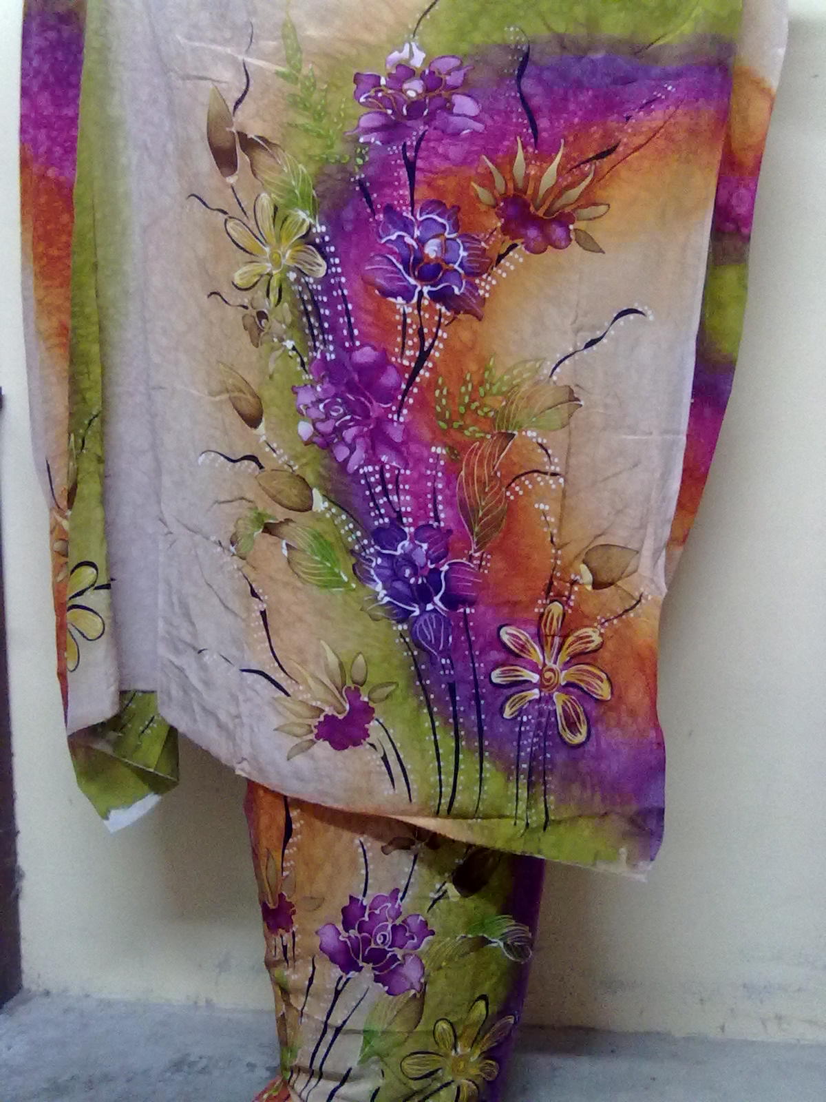 SaiZue Collection: Batik Lukis