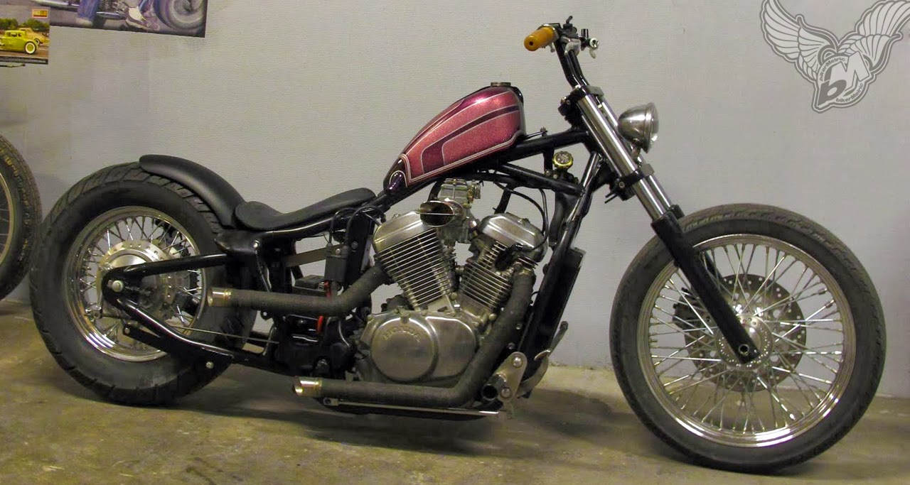Customland: Honda VT 600 Shadow Bobber...
