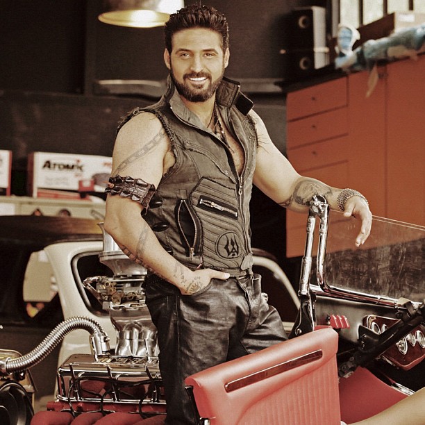 Tarhan Telli: HAPPY TT