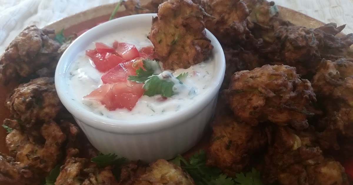 sweetcomfortkitchen: Zucchini Pakoras with Tomato Raita