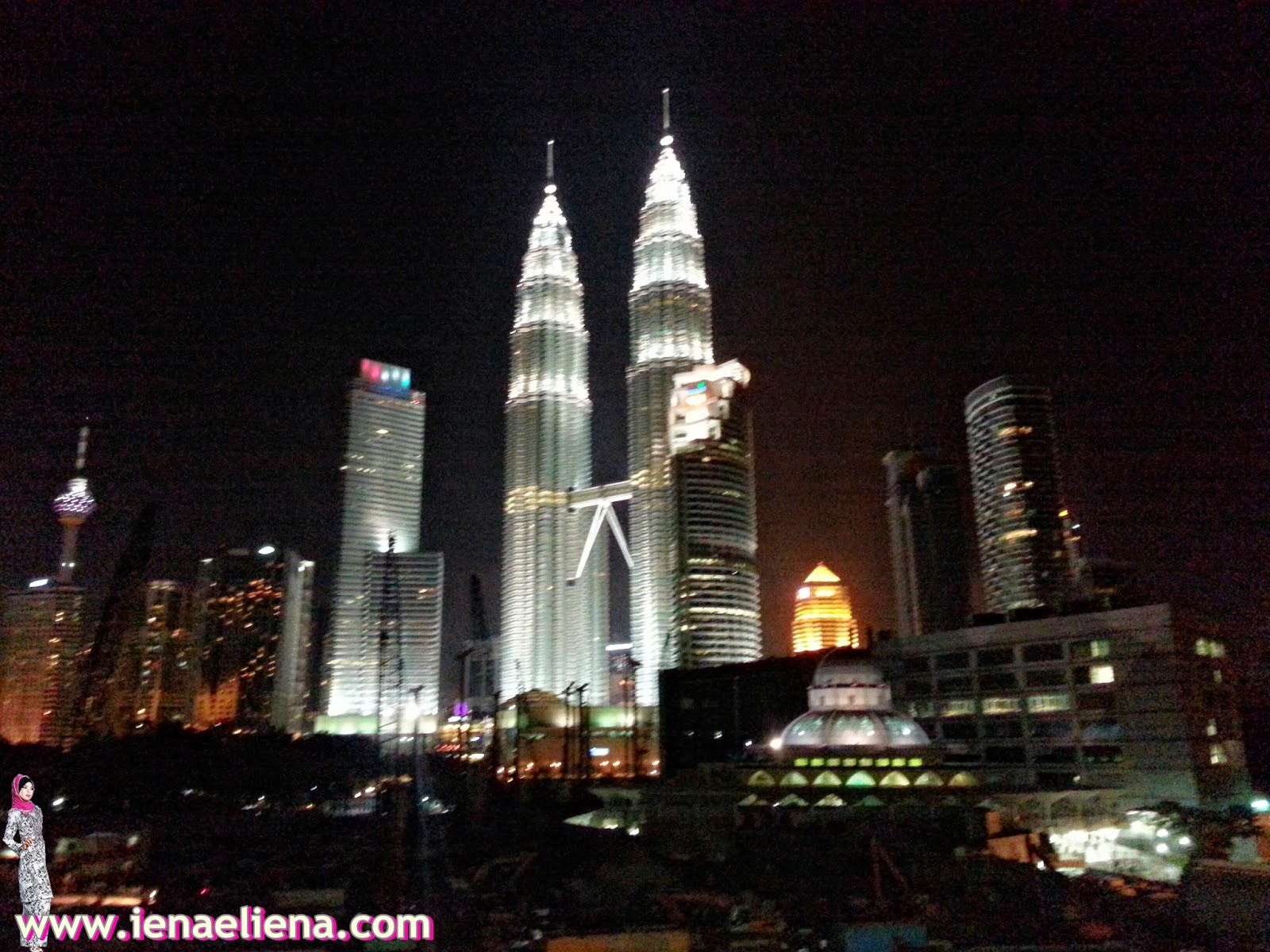 Behind The Scene : KLCC Night View Photoshoot - iena lifestyle blogger