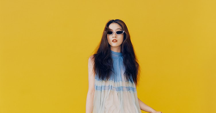 China Entertainment News Zhang Xueying Poses For Photo Shoot