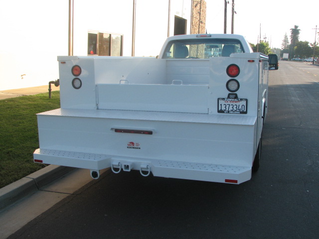 Commercial Truck Success Blog: Knapheide 9' Service Body With Lots Of ...