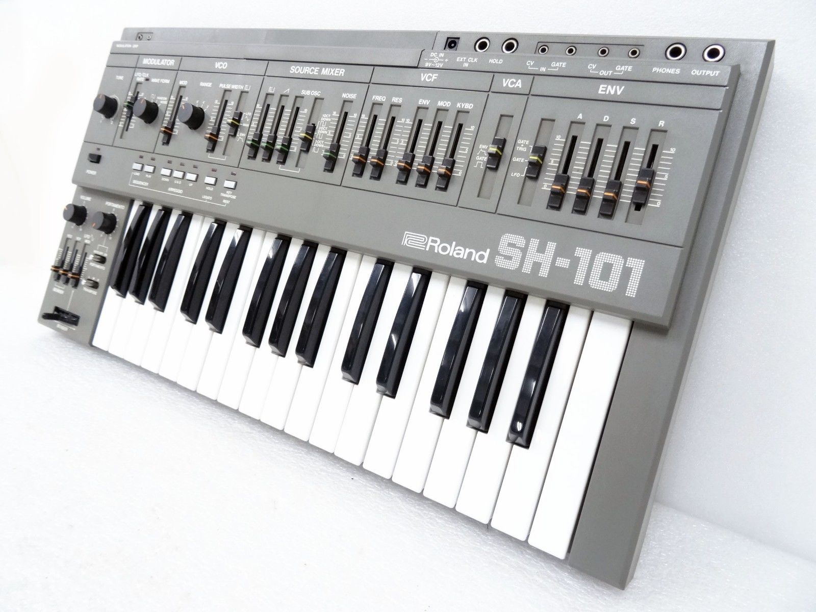 MATRIXSYNTH: ROLAND SH-101 Vintage Analog Synthesizer w/ Gig Bag ...