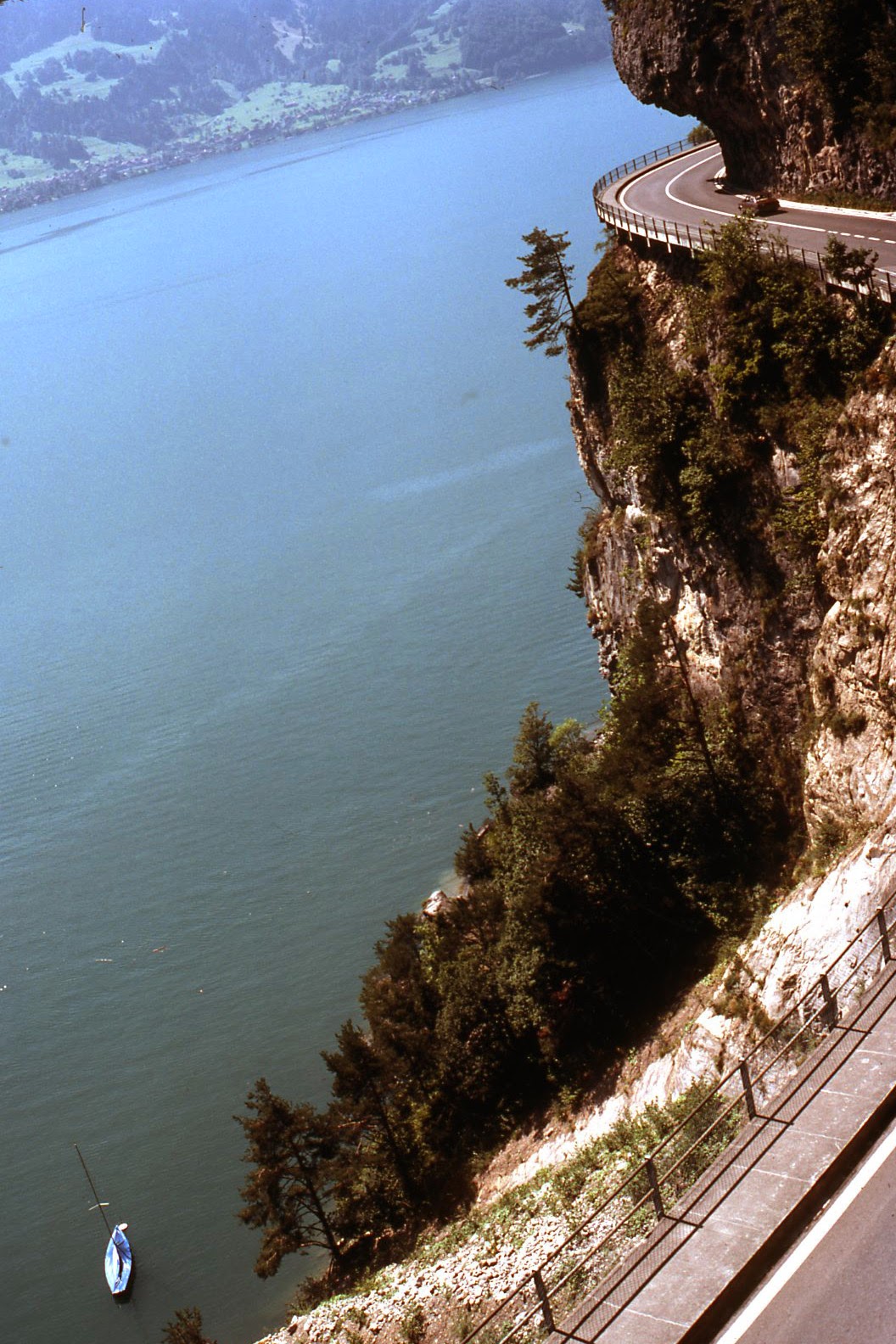 Grüezi us d'Schwiiz: Thunersee/Lake Thun (8/22/1981)