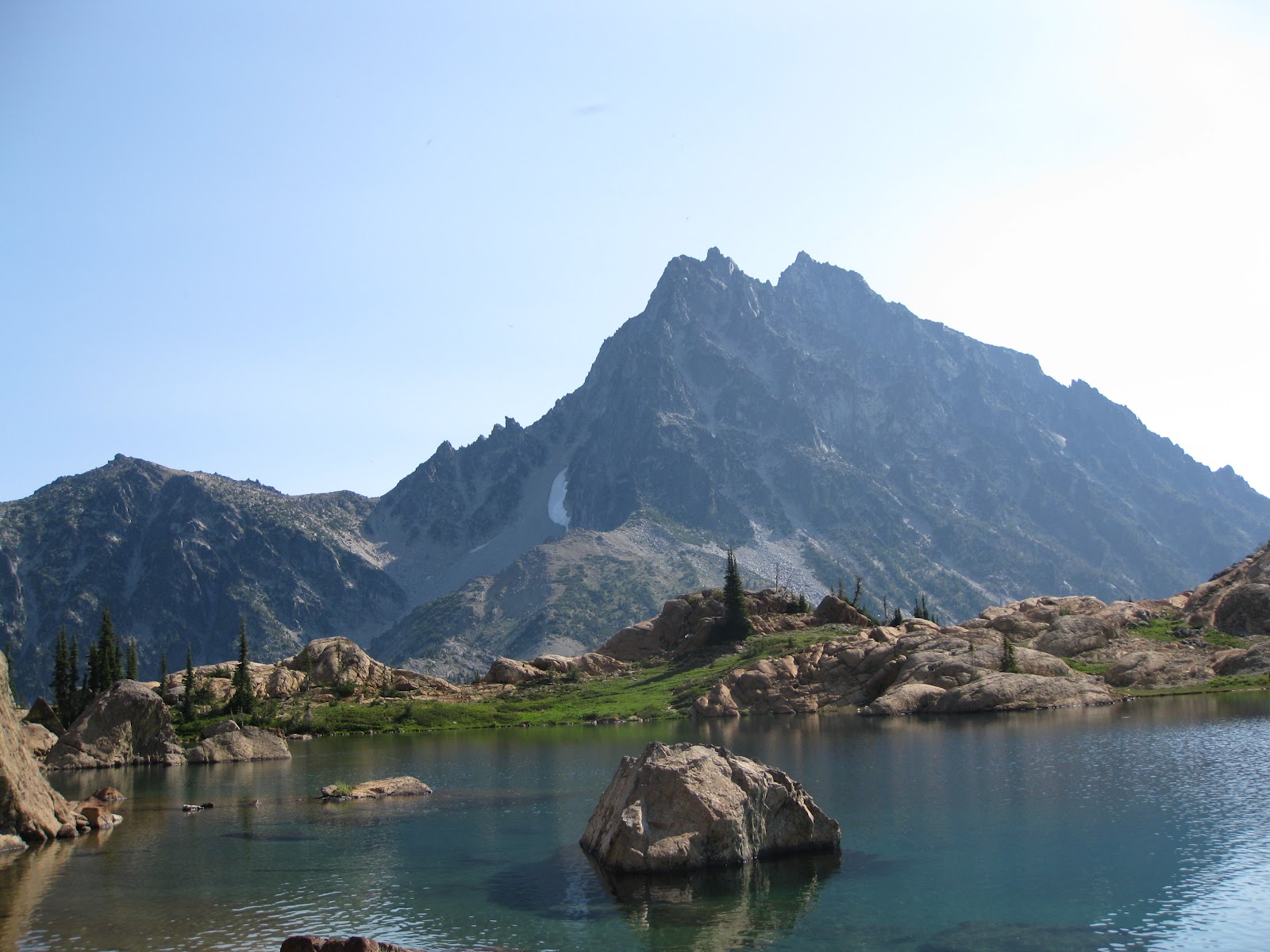 Rock and Snow: Mt. Stuart - North Ridge