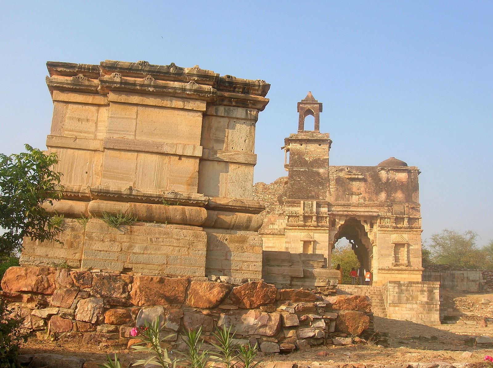 Chittorgarh Fort: Largest Fort in India - THOUGHT