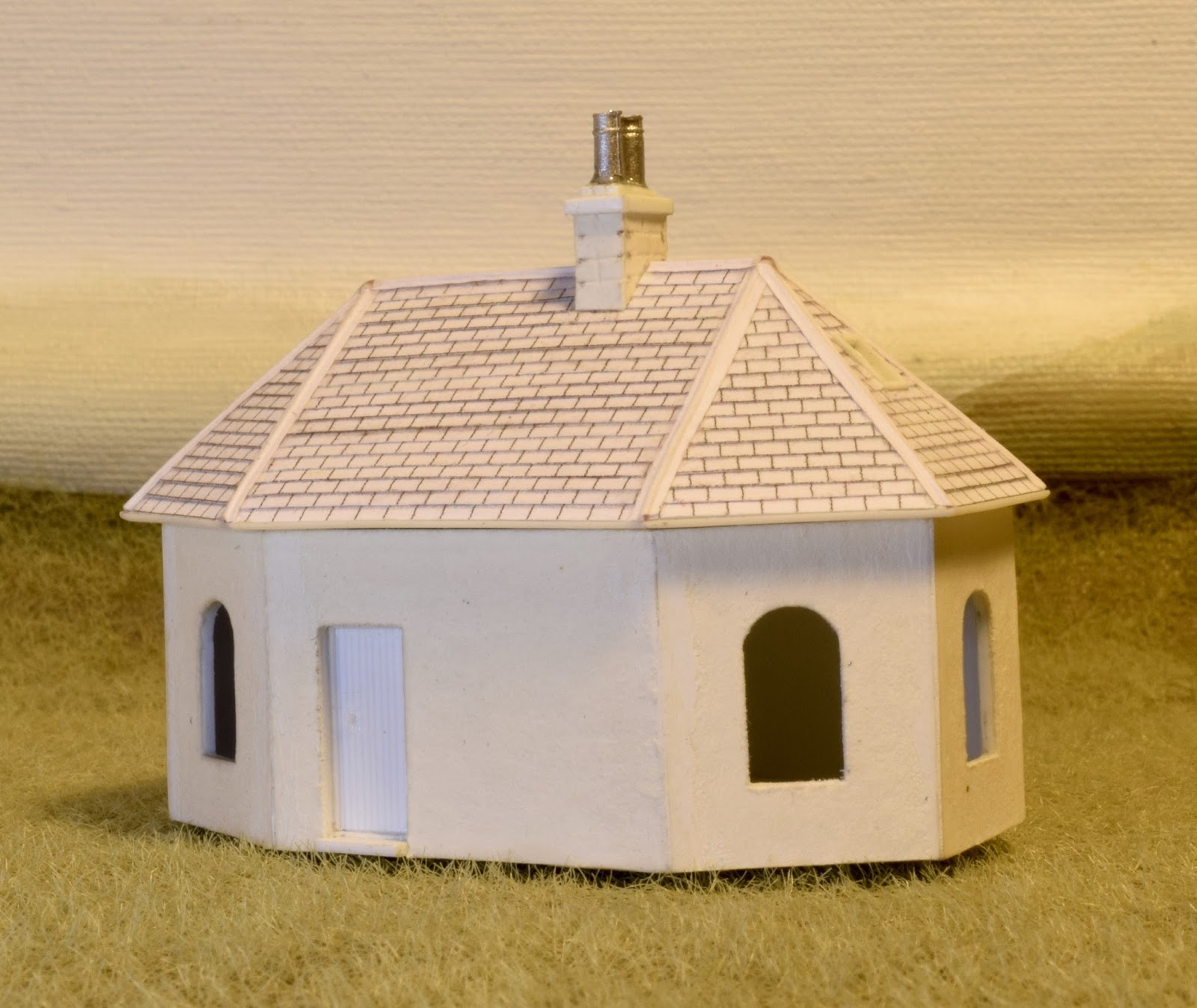 Anthony Yeates' 2mm Blog: The gatehouse