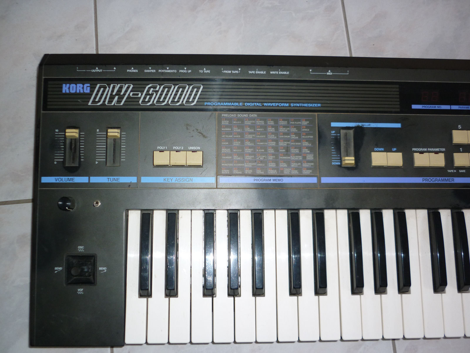 MATRIXSYNTH: Korg DW6000 SN 005992 w/ Robin Whittle Analog Filter Bank ...
