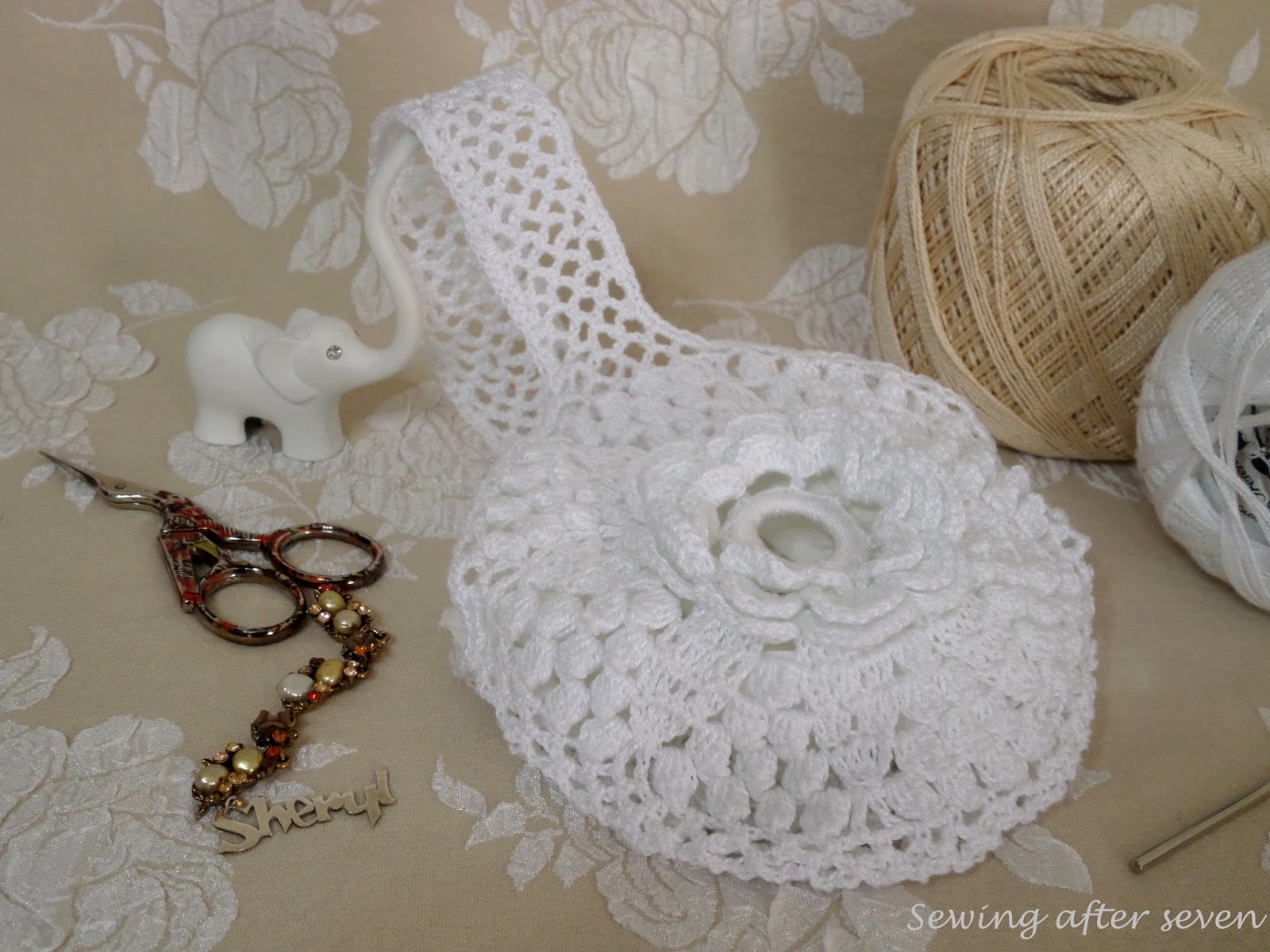 Sewing After Seven: Victorian Thread Holder