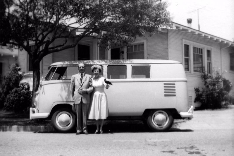 Hippie Van of the 1960s: 36 Amazing Photos That Capture People with ...