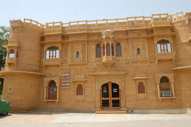 India - a Tourists paradise: Fort & other tourist attractions at ...