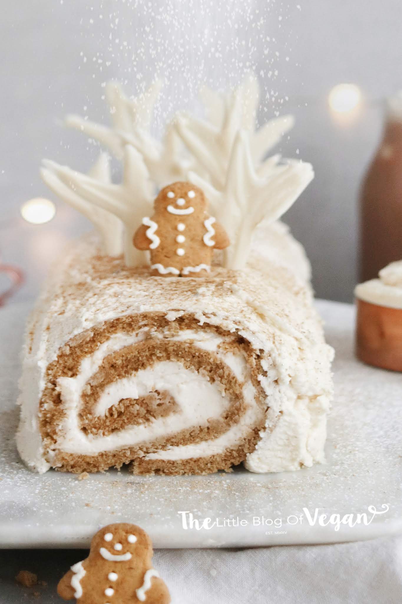 Gingerbread yule log recipe - The Little Blog Of Vegan