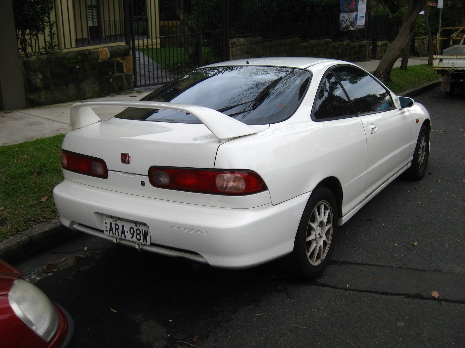 Aussie Old Parked Cars: 2000 Honda Integra Type R