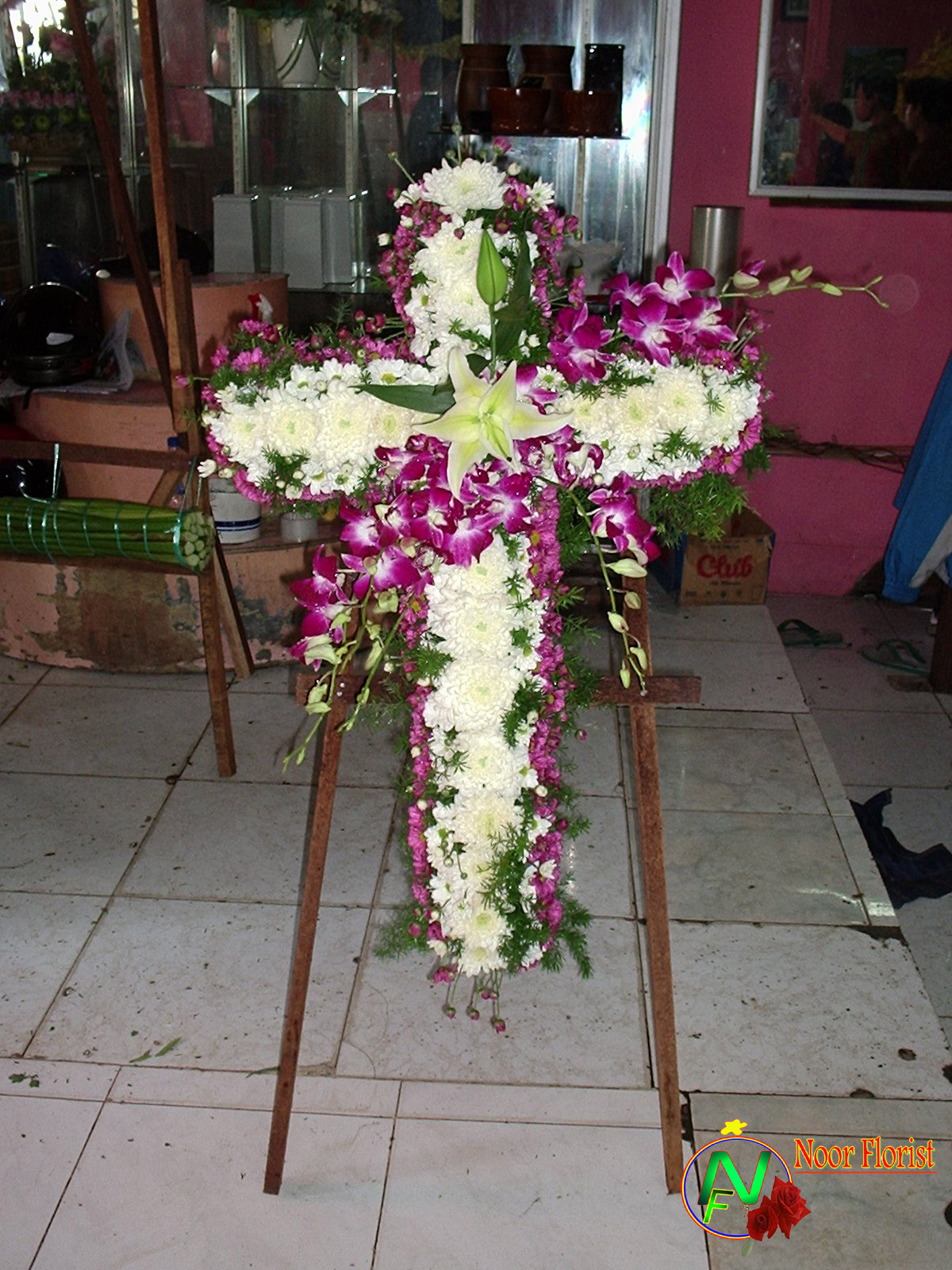 TOKO BUNGA SURABAYA | Noor Florist, Bunga Papan Sukses, Bunga Papan ...