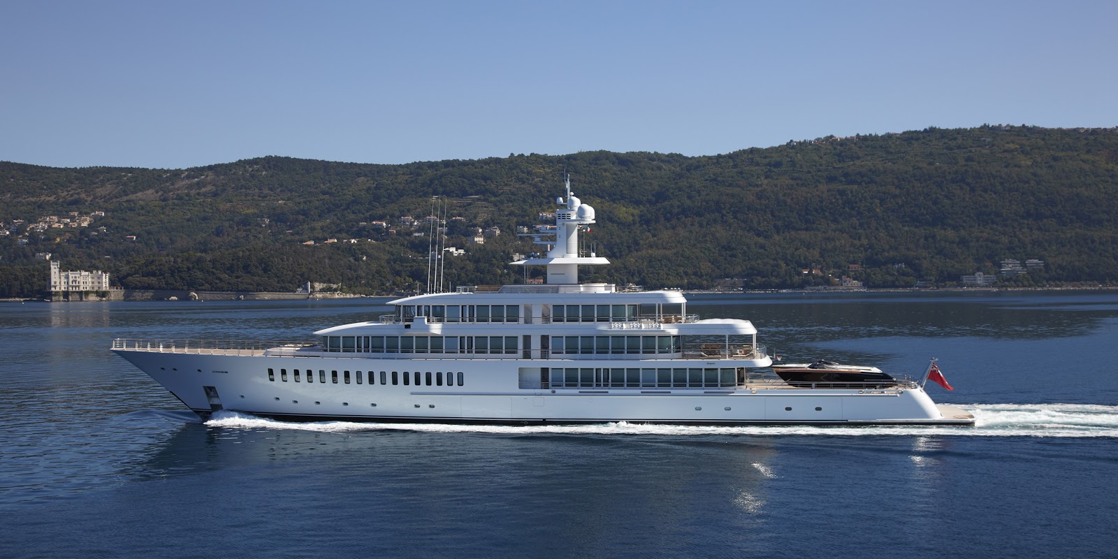 Megayacht Global: Feadship "Musashi" Wins ISS Award