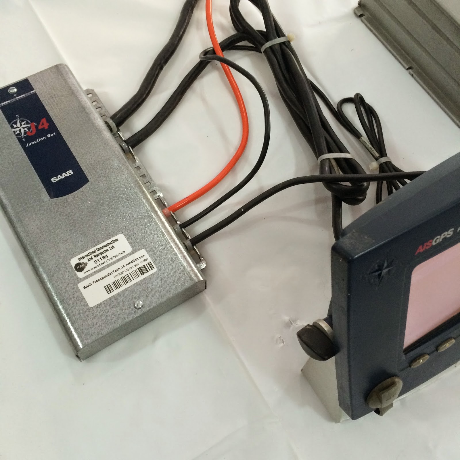 Shayona Electronics: SAAB R4 Class A AIS Transponder System ! Used