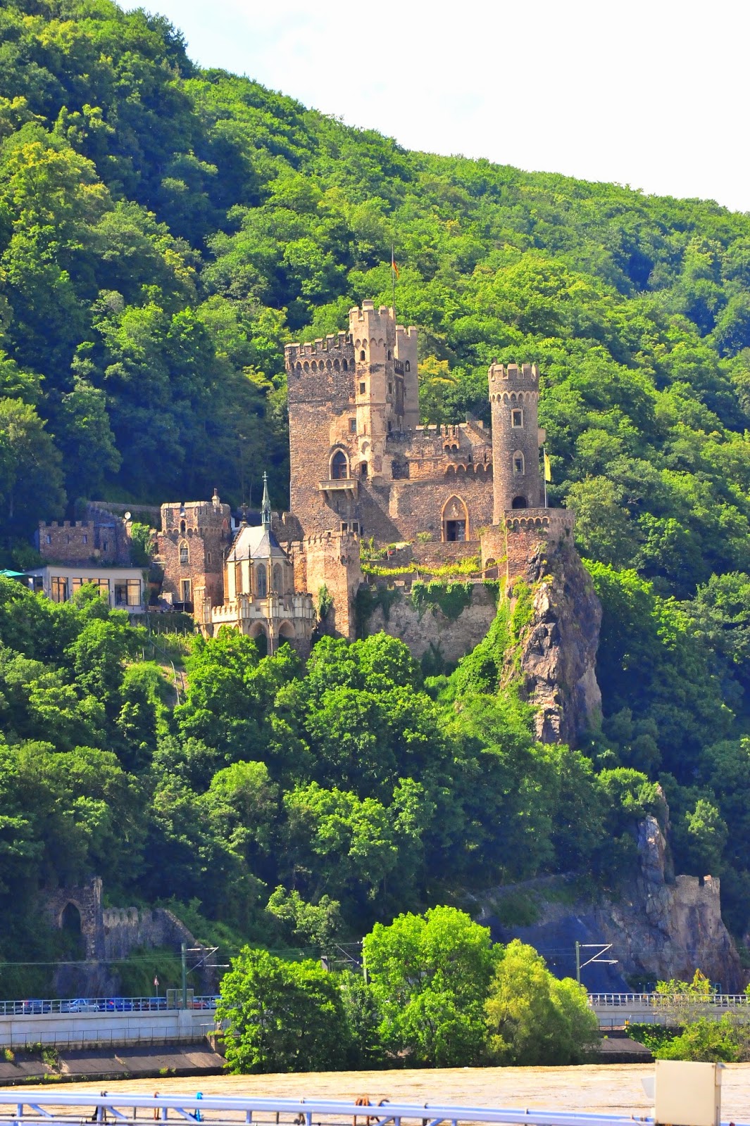 It's Just Me, Isn't It?: Have Fun Stormin' the Castle